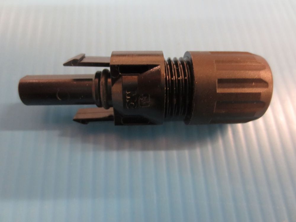 Stäubli Solar Stecker Set MC4 4-6mm2 für hohe 1000V und 30A (Neu (gemäss Beschreibung)) in Sulz ...