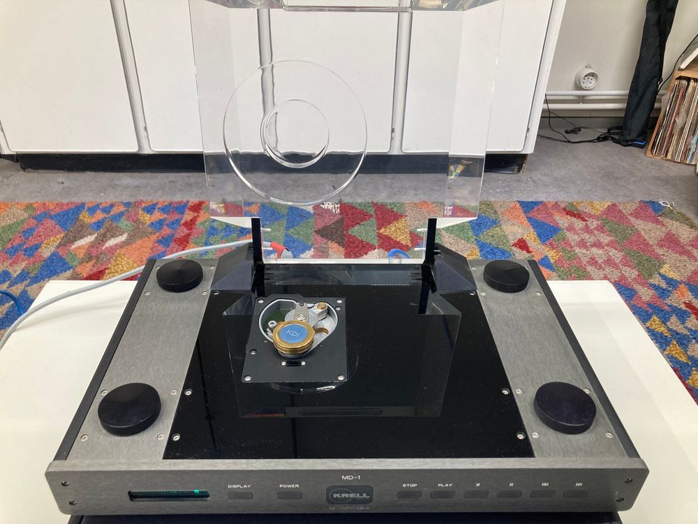 Krell MD-1 CD Turntable / Krell SBP-64X (Gebraucht) in Basel für CHF 2100 – nur Abholung auf ...