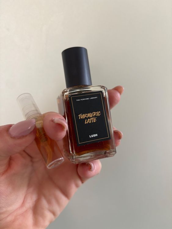 Lush Turmeric Latte Eau de Parfum - Duftprobe - 2 ml (Gebraucht) in ...
