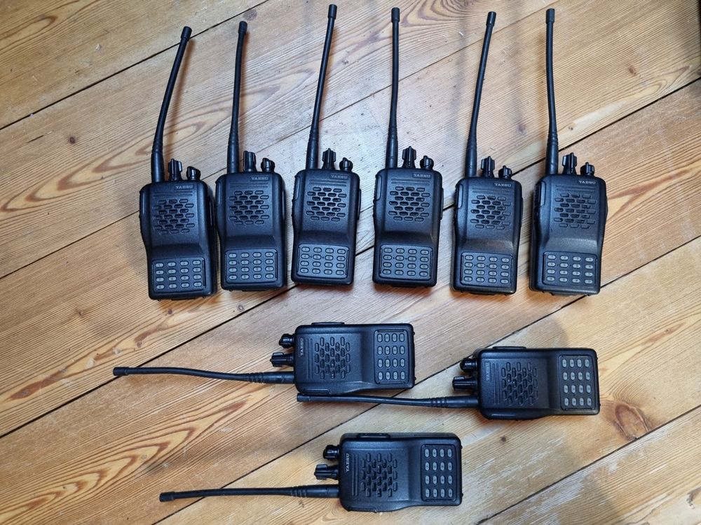 Set de 9 radios portatives type PMR 446 Yaesu VX-246 | Kaufen auf Ricardo