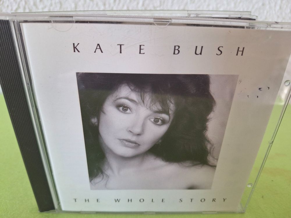 CD Kate Bush - The Whole Story (Gebraucht) in Aarberg für CHF 3.6 – mit ...