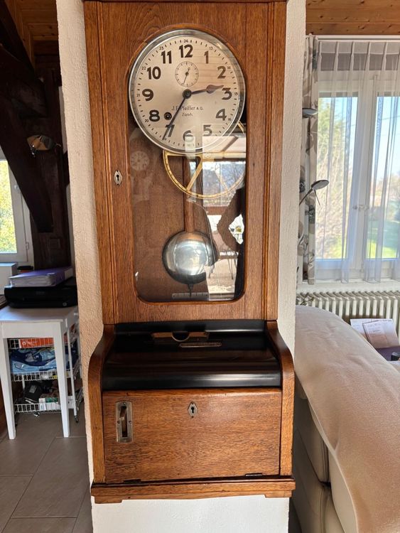 Horloge timbreuse (Gebraucht) in Meyrin für CHF 440 – nur Abholung auf ...