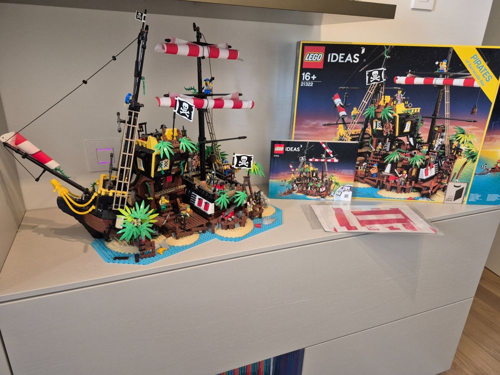 LEGO BARRACUDA BAY 21322 (Usato) a Vezia per CHF 230 – solo ritiro ...