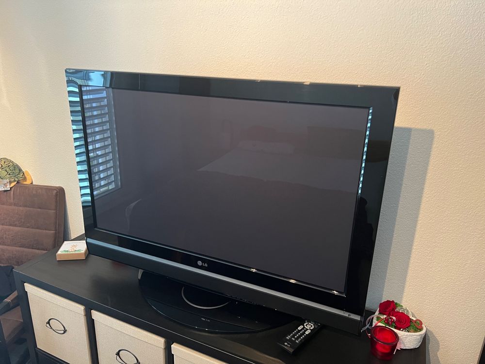 LG Plasma-TV Fernseher funktionstüchtig | Kaufen auf Ricardo