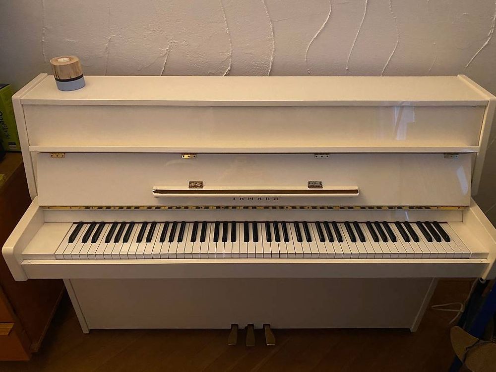 Klavier Yamaha C 108N (Gebraucht) in Bern für CHF 1800 – nur Abholung auf Ricardo kaufen
