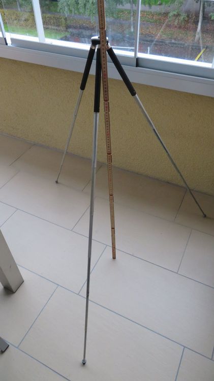 Stativ Susis mit Teleskopauszug und Originaletui Leder | Kaufen auf Ricardo