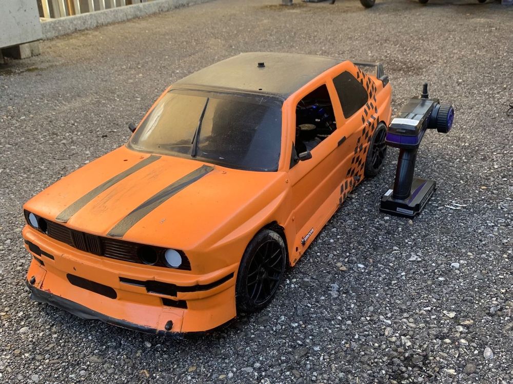 Auto Ferngesteuert Benziner RC (Gebraucht) in Horriwil für CHF 363 – nur Abholung auf Ricardo kaufen