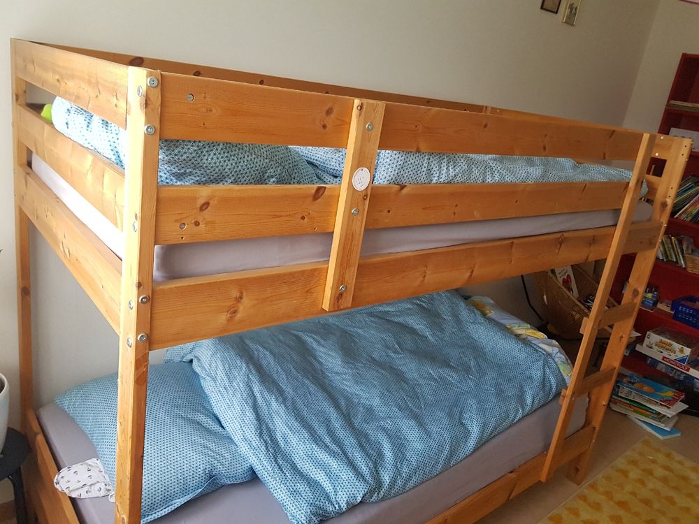 Stockbett / Hochbett Kinder Ikea (Gebraucht) in Pfäffikon ZH für CHF 58 – nur Abholung auf ...