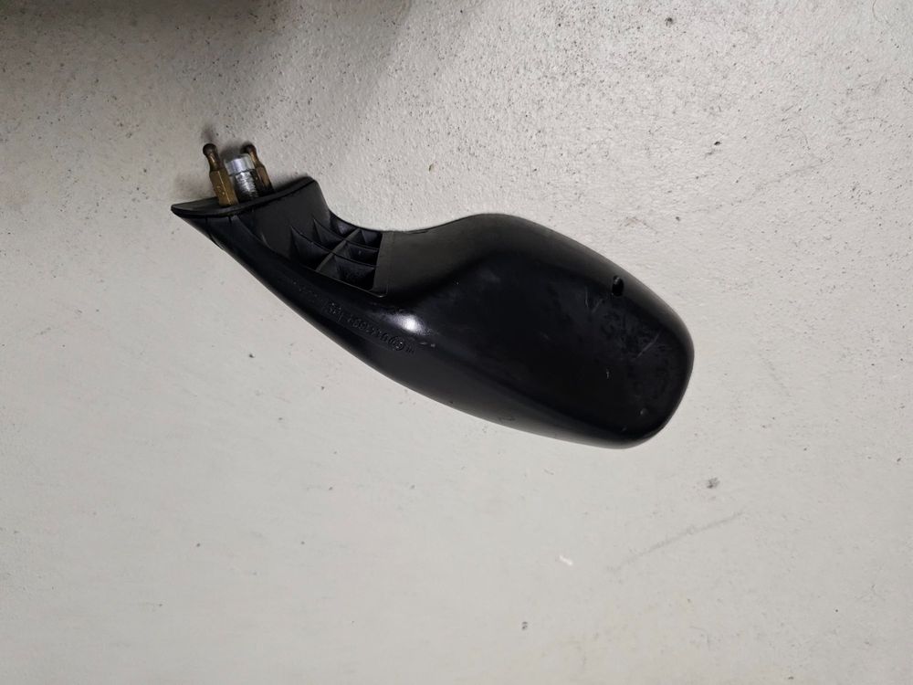 Ducati 748 916 996 998 Spiegel rechts (Gebraucht) in Visp für CHF 16 – mit Lieferung auf Ricardo ...