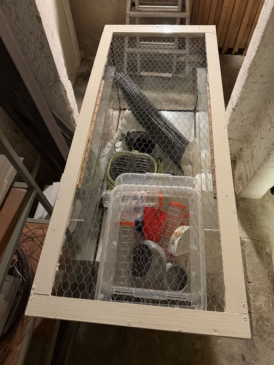 Terrarium avec accessoires (D'occasion) à Moutier pour CHF 80 – retrait ...