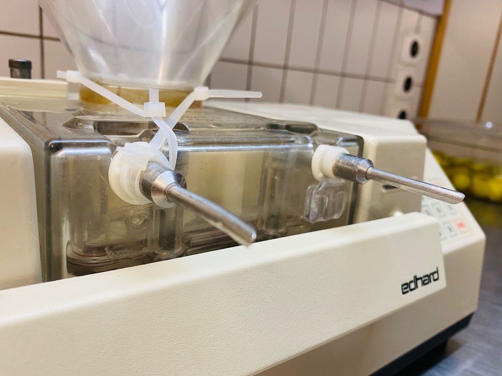 Edhard Dosiermaschine / Gebäckfüllmaschine, Bäckerei (Gebraucht) in ...