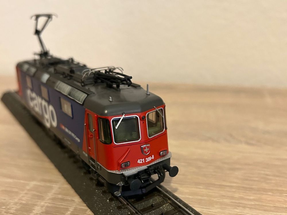 SBB Roco Re 421 389-8 Cargo DC SOUND (Neu und originalverpackt) in ...