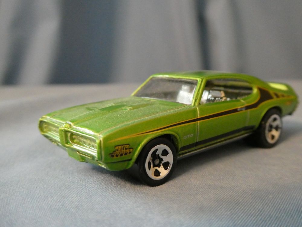 Mattel Pontiac GTO 69 grün (Gebraucht) in Tann für CHF 3 – nur Abholung ...