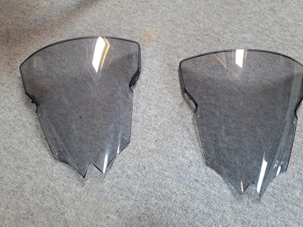 2x Yamaha r6 rj15 Windshield (Gebraucht) in tamins für CHF 65 – nur ...