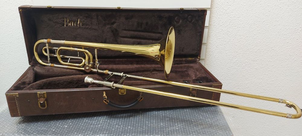 Posaune Bach Stradivari quartventil model 42 inkl.koffer (Gebraucht) in Glattbrugg für CHF 1899 ...