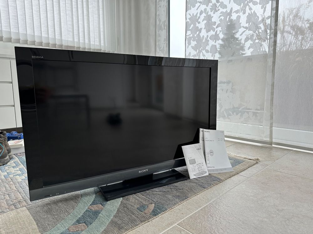 Sony KDL-40EX402, 40" LCD TV, FullHD, USB, DVB-T/C (Gebraucht) in Basel ...