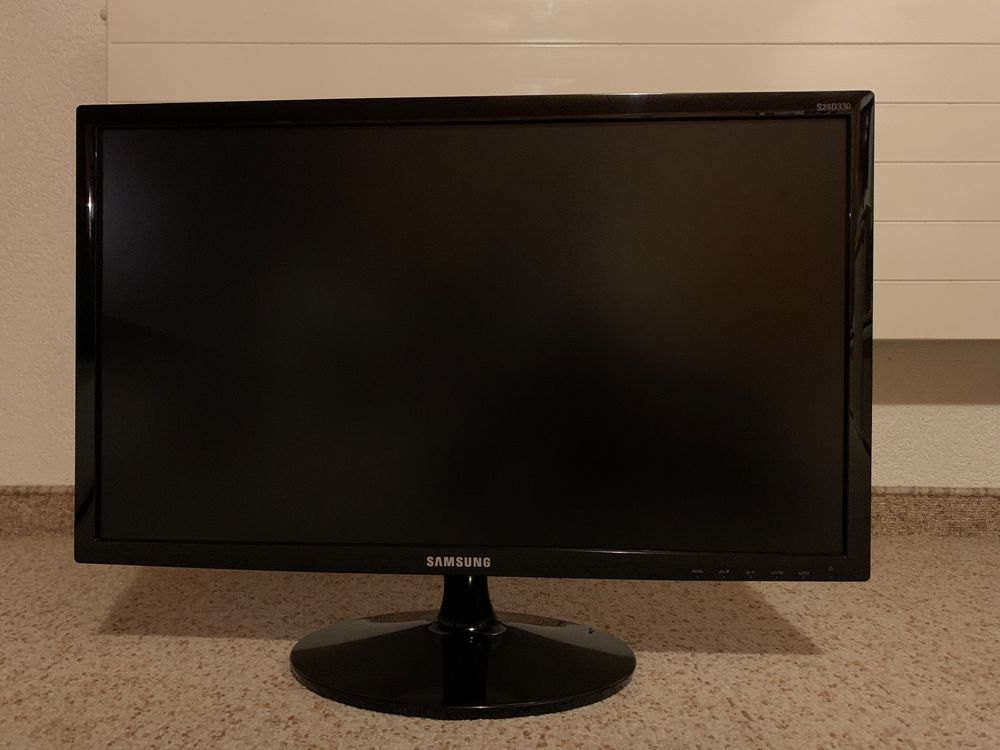 Bildschirm Samsung S24D330H (1920 x 1080 Pixel, 24“) (Gebraucht) in für ...