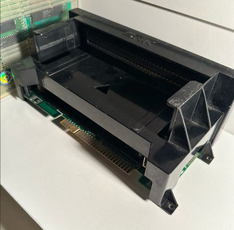 Neo Geo MVS Board mit 4 Kasetten (Gebraucht) in Buchs ZH für CHF 115 ...