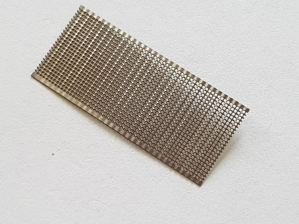 Durchbrochenes Gitter (13) (Neu (gemäss Beschreibung)) in Luzern für ...