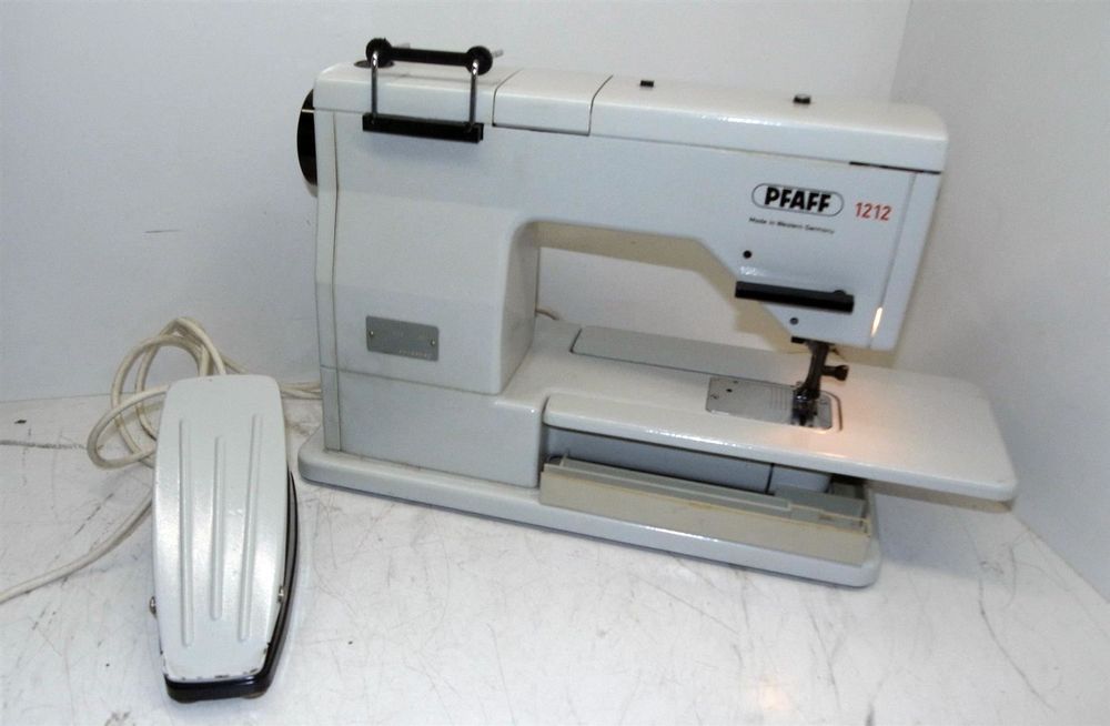 Pfaff 1212 Defekt, läuft unruhig (Defekt) in für CHF 70 – nur Abholung ...