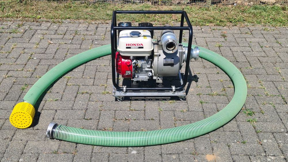 Honda Wasserpumpe Honda WB30XT (Defekt) in Bözberg für CHF 106 – nur Abholung auf Ricardo kaufen