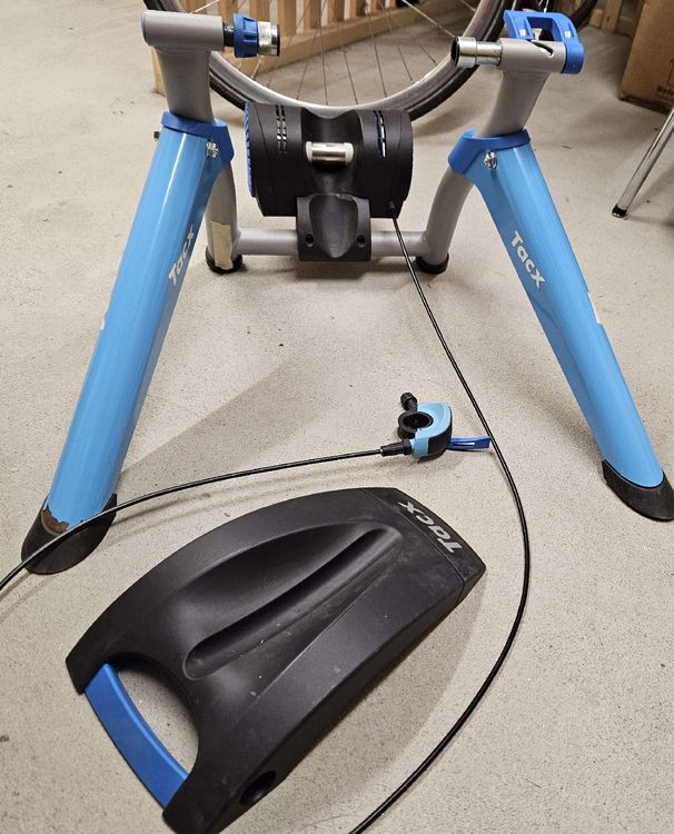 Tacx Blue Matic Rollentrainer (Gebraucht) in Zürich für CHF 61 – nur ...