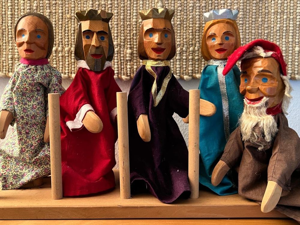 Handspielpuppen Set mit Ständer: Kasperli & Figuren, Vintage (Gebraucht ...