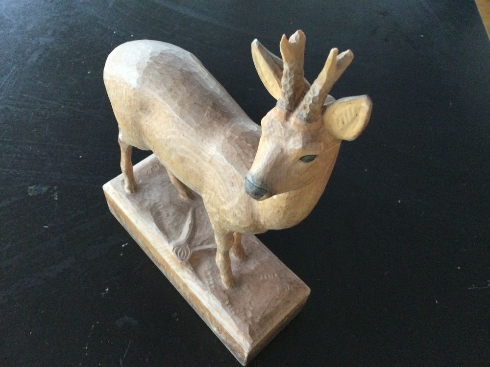 Hans Huggler Brienz Reh geschnitzt (Gebraucht) in solothurn für CHF 135 ...