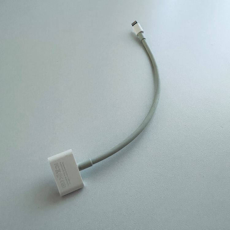 Original Apple Lightning auf 30-poliges Adapter Kabel A1450 (Gebraucht ...