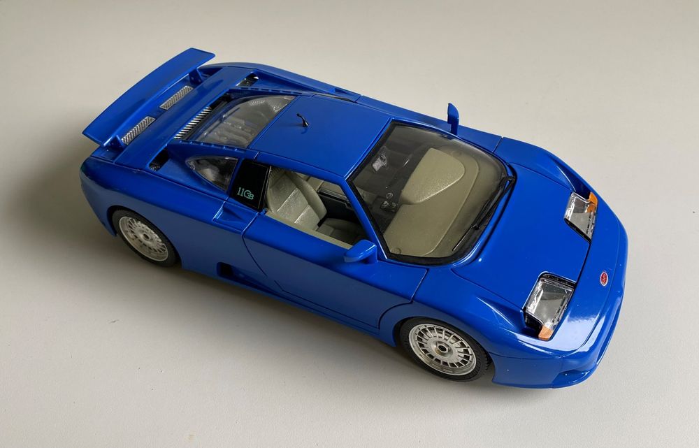 Bugatti 11 EB110 1991 Burago blau 1/18 | Kaufen auf Ricardo
