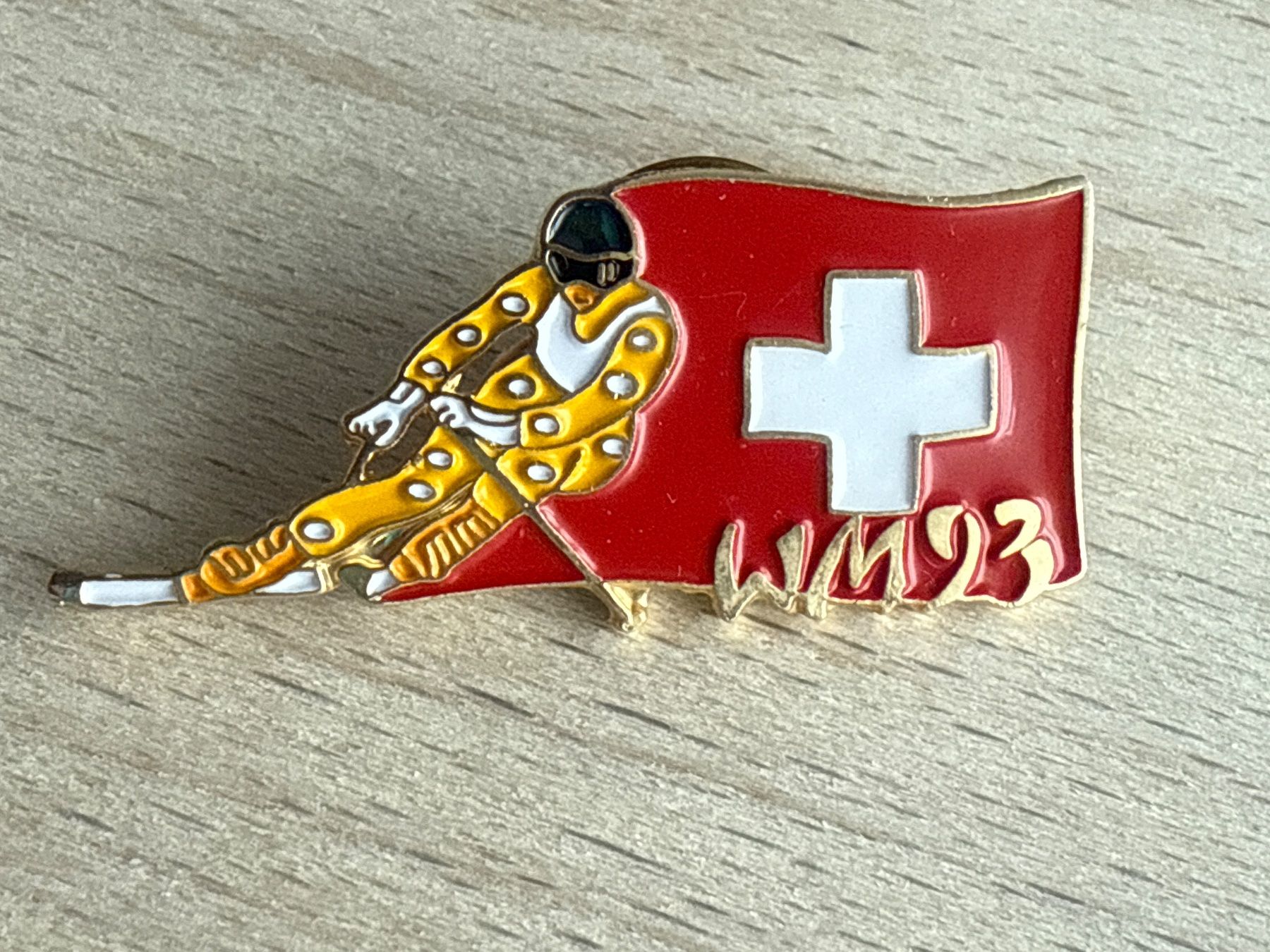 Pin WM 93 Ski Alpin Schweiz🇨🇭 (Gebraucht) in Glattbrugg für CHF 1 – mit ...