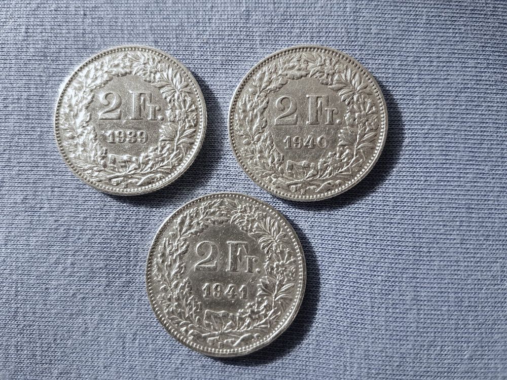 3 x 2 Fr Silbermünzen 1939-1940-1941 ab nur 1 Franken !!! (Gebraucht) in Camignolo für CHF 16 ...