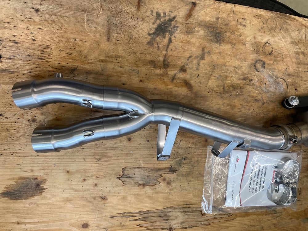 Yamaha R1 RN32- RN49 Endschschalldämpfer mit Kat. Ersatzrohr (Gebraucht ...