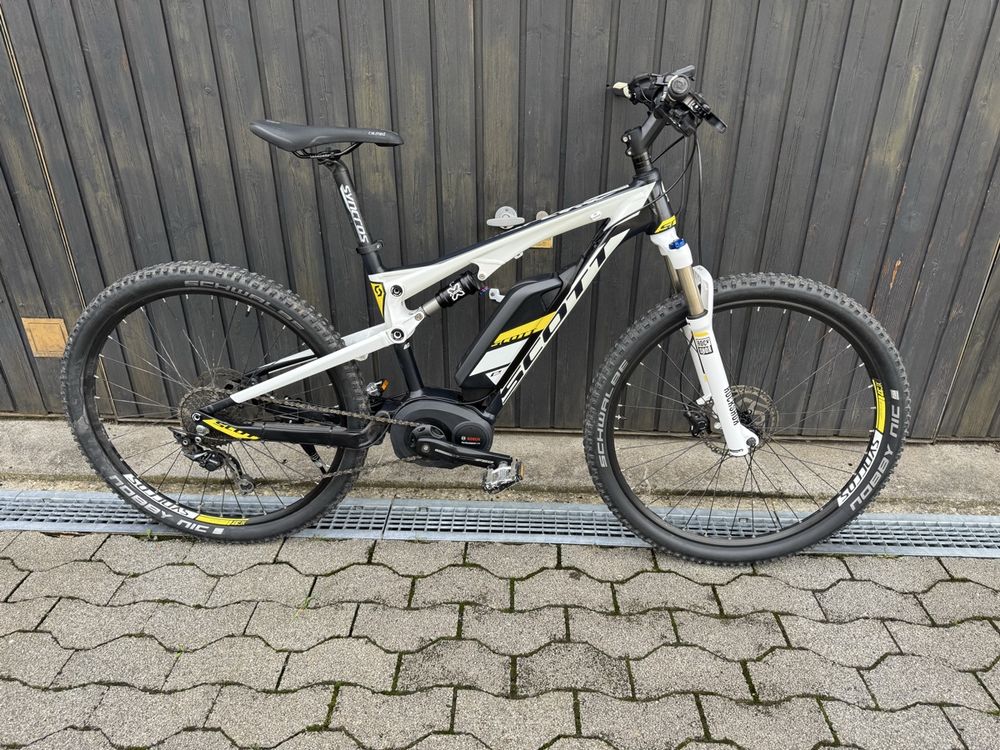 Scott E-Spark 720 E-Mountainbike Fully 27.5“ (Gebraucht) in Uetliburg ...