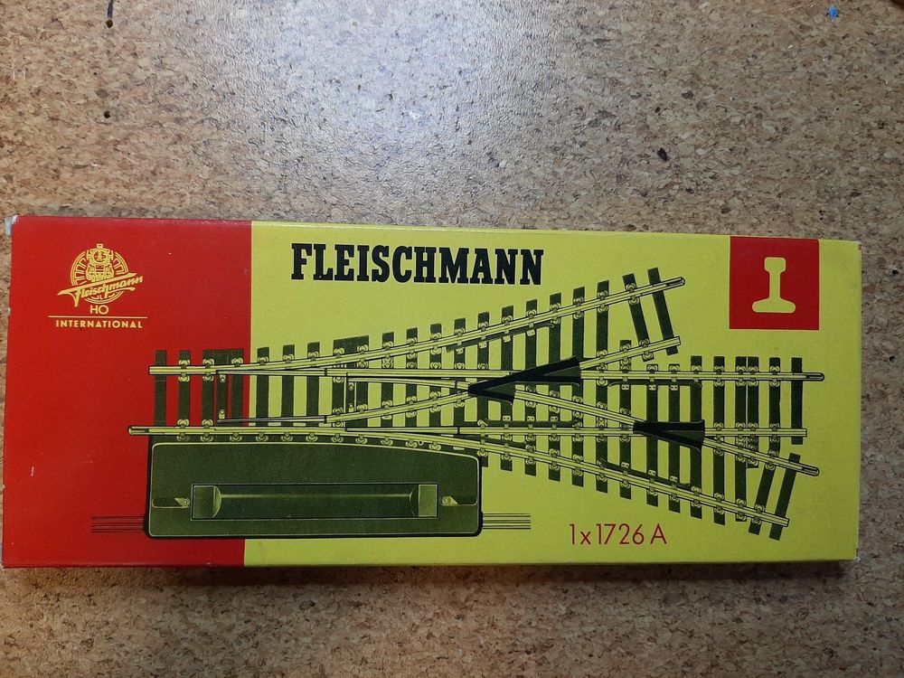 1 aiguillage triple Fleischmann ancien (D'occasion) à Collombey pour ...