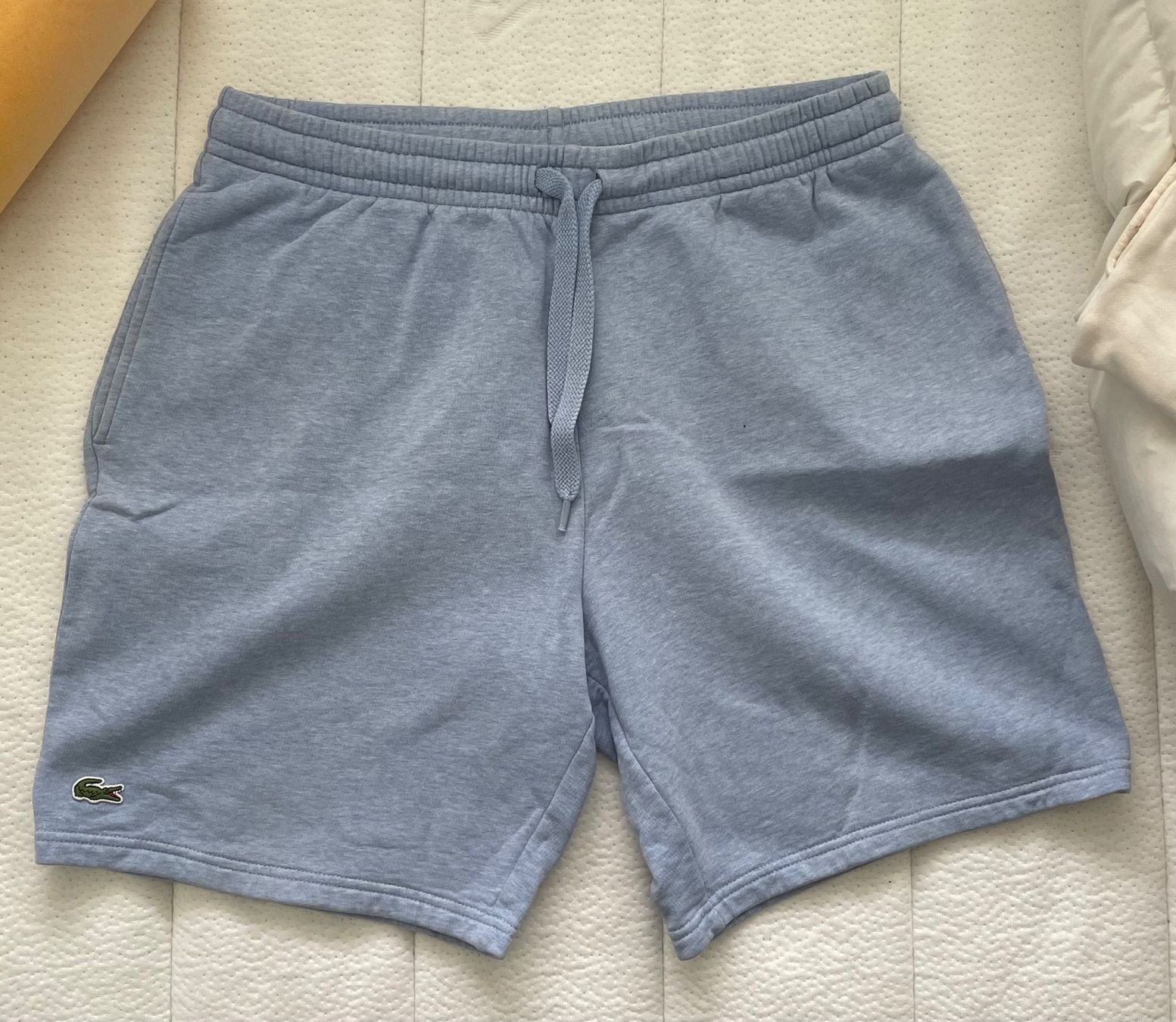 Short Lacoste Homme - Bleu Clair - Taille L (D'occasion) à Chavannes ...