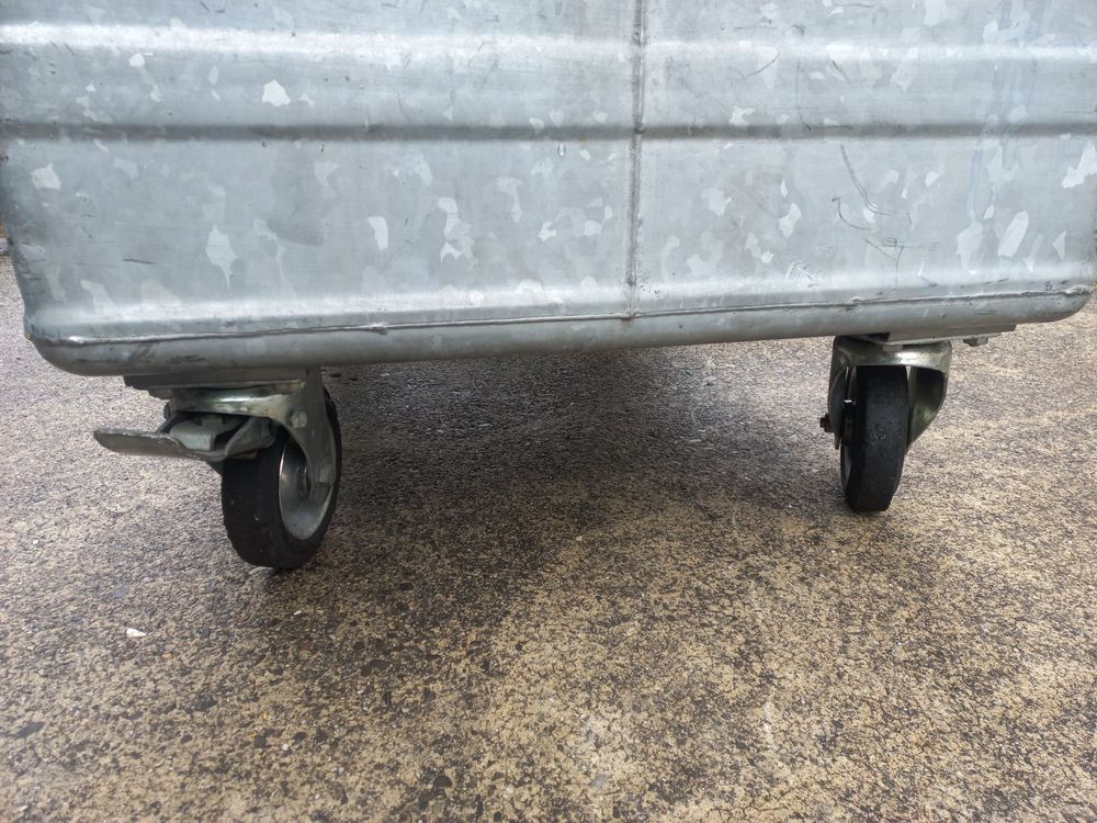 Abfallcontainer Kehrichtcontainer Müllcontainer Container (Gebraucht) in DULLIKEN für CHF 334 ...