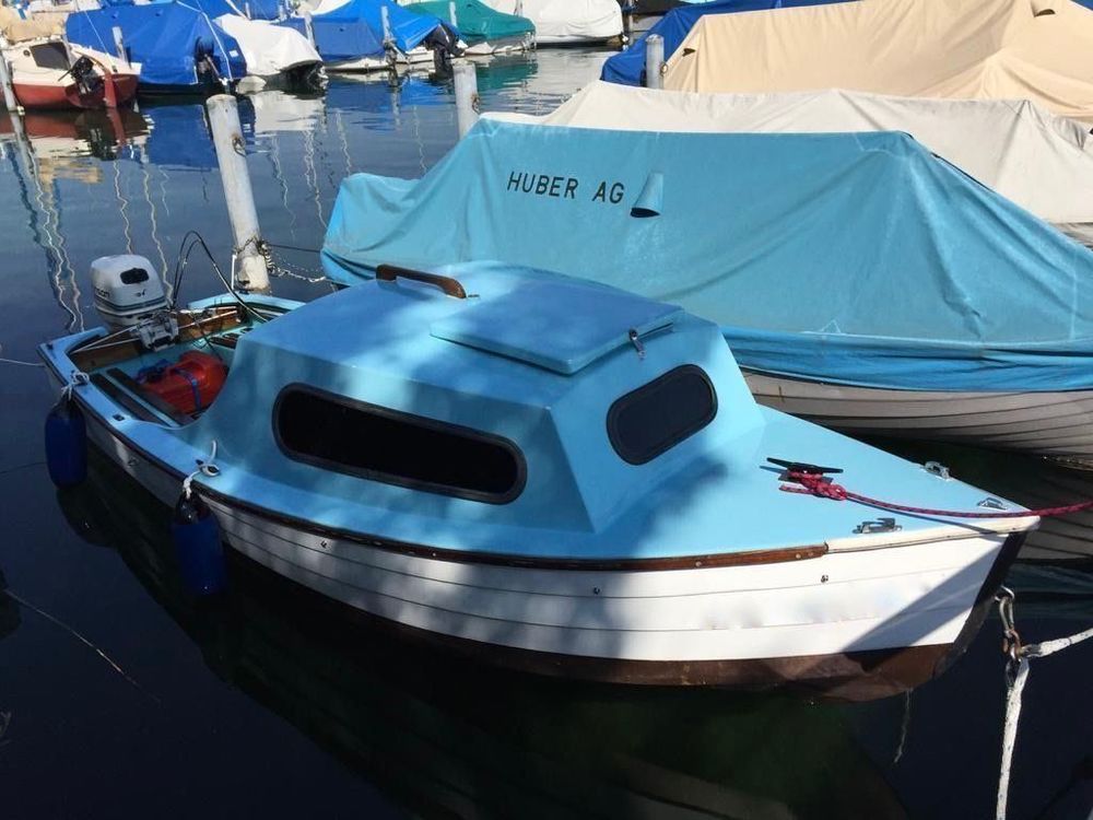 Prüfungsfreie Motorboot mit Liegeplatz | Kaufen auf Ricardo