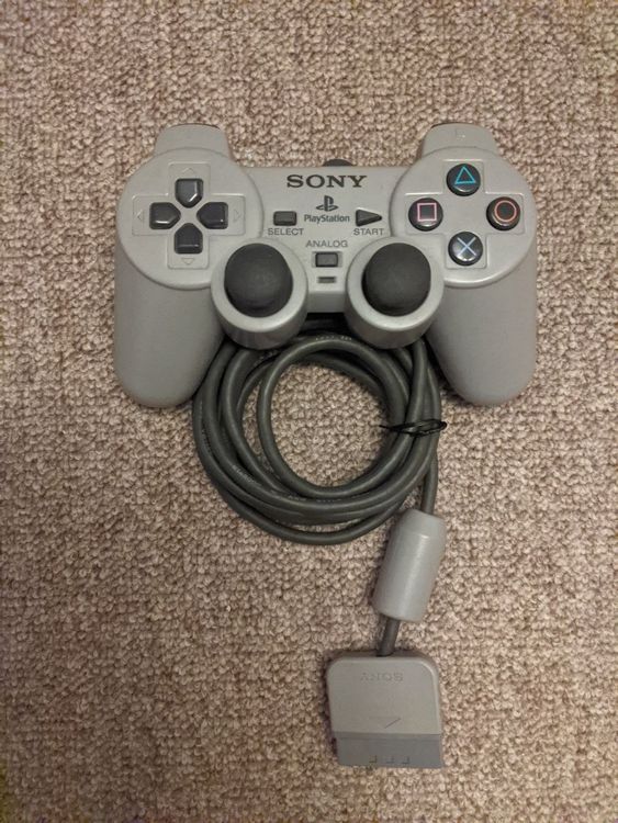 Original PS1 / PSX Controller (Gebraucht) in Menziken für CHF 22 – mit ...