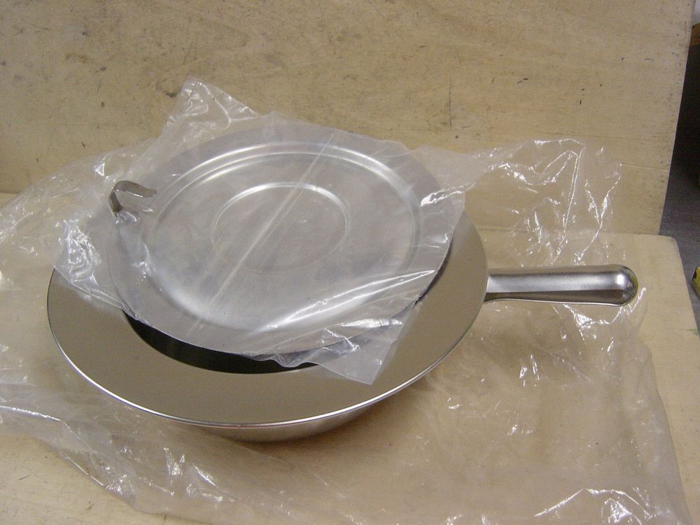 Neuer Nachttopf aus Inox ASM 80 / Schweizer Armee (Neu (gemäss ...