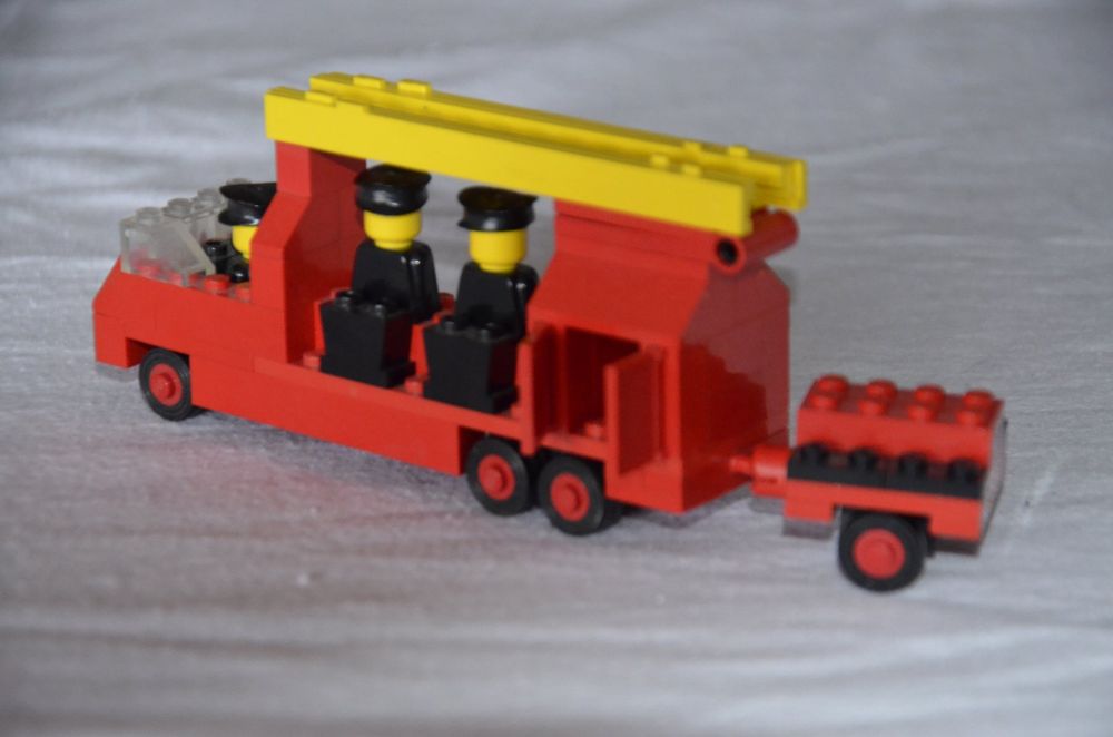 Lego 693, Legoland, Feuerwehr mit Leiter, 1975 Fire engine | Kaufen auf Ricardo