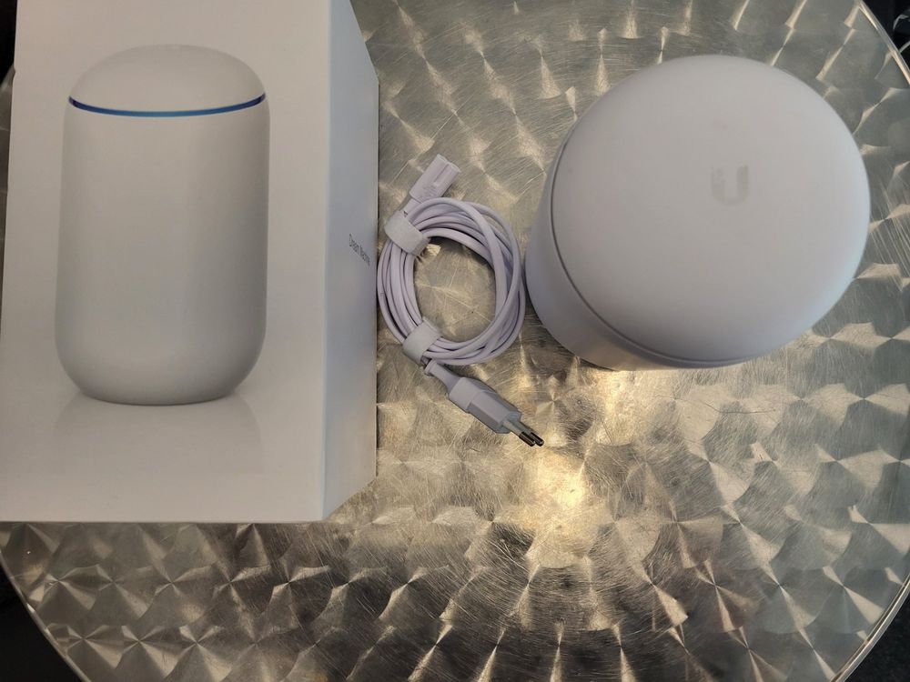 Ubiquiti UniFi Dream Machine mit Garantie bis 11.01.2025 (Gebraucht) in ...