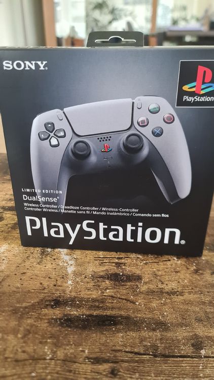 SONY DualSense 30th Anniversary Limited Edition ! | Kaufen auf Ricardo