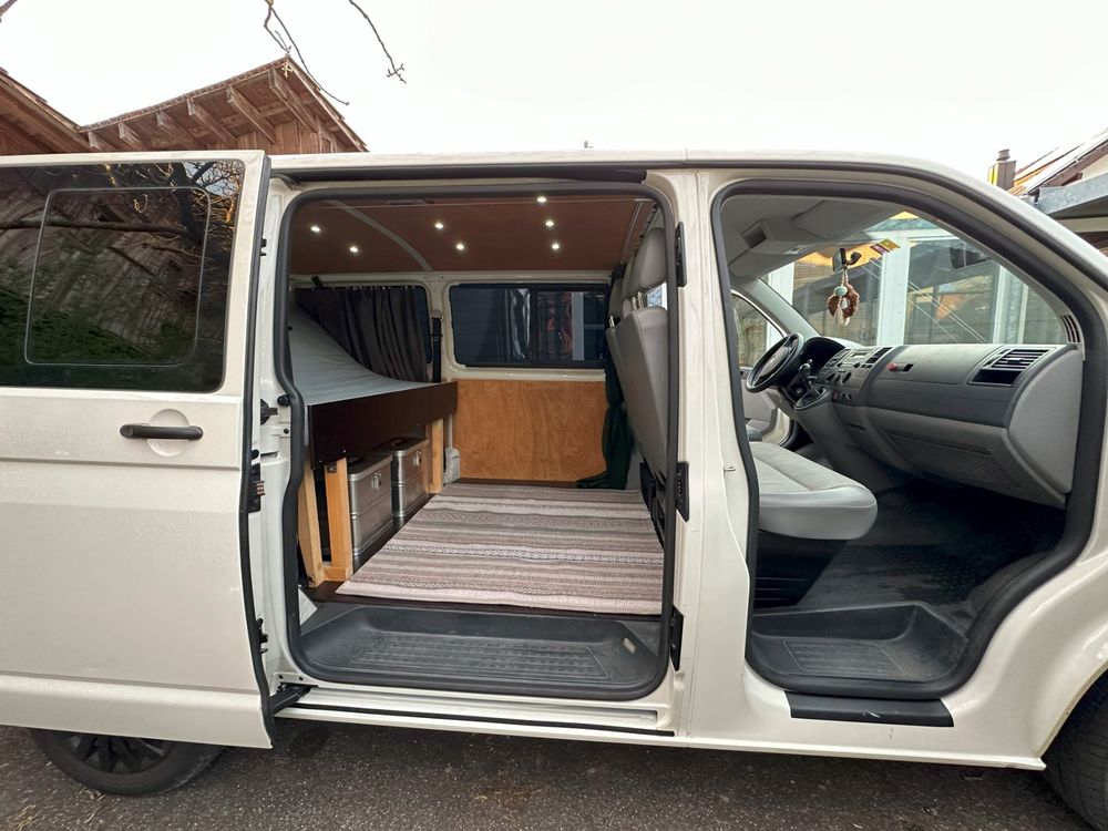 VW Bus T5 als Camper ausgebaut | Kaufen auf Ricardo