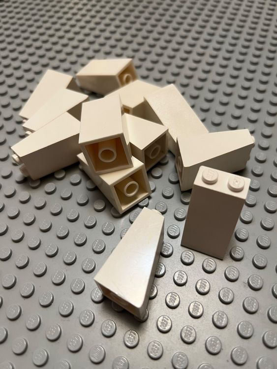 LEGO 12x Schrägstein 2x2x3 75° (3684) (Gebraucht) in Basel für CHF 2.9 ...