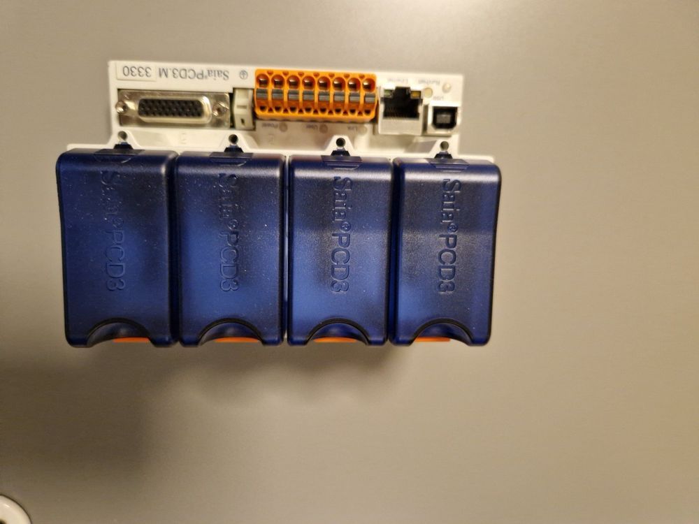 PCD3.M3330 CPU-Basismodul (Gebraucht) in Rapperswil SG für CHF 170 – mit Lieferung auf Ricardo ...