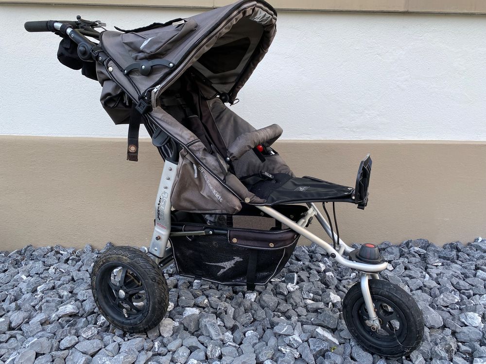 TFK Joggster Twist inkl. viel Zubehör! (Gebraucht) in Neftenbach für ...