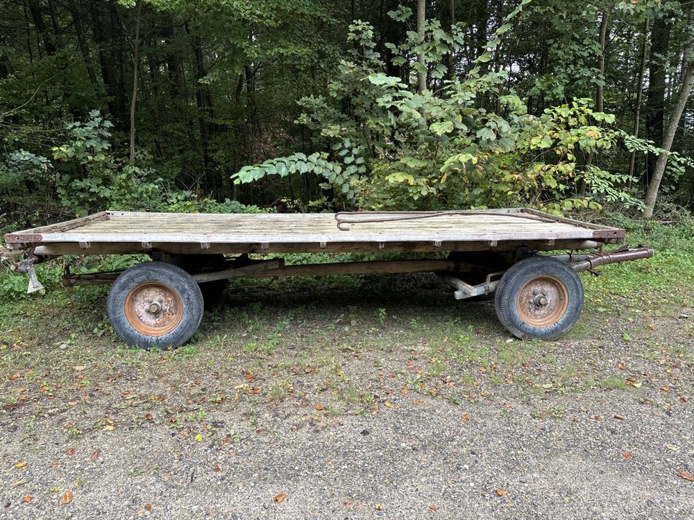 Holz Anhänger (Gebraucht) in Buch am Irchel für CHF 1 – nur Abholung auf Ricardo kaufen