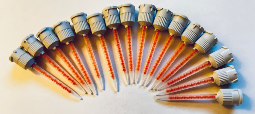 16 Stk. Original LOCTITE Mischdüsen (Neu (gemäss Beschreibung)) in ...