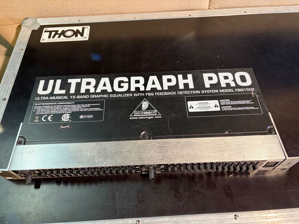 Behringer Ultragraph Pro FBQ1502 Equalizer mit Case Top! (Gebraucht) in ...